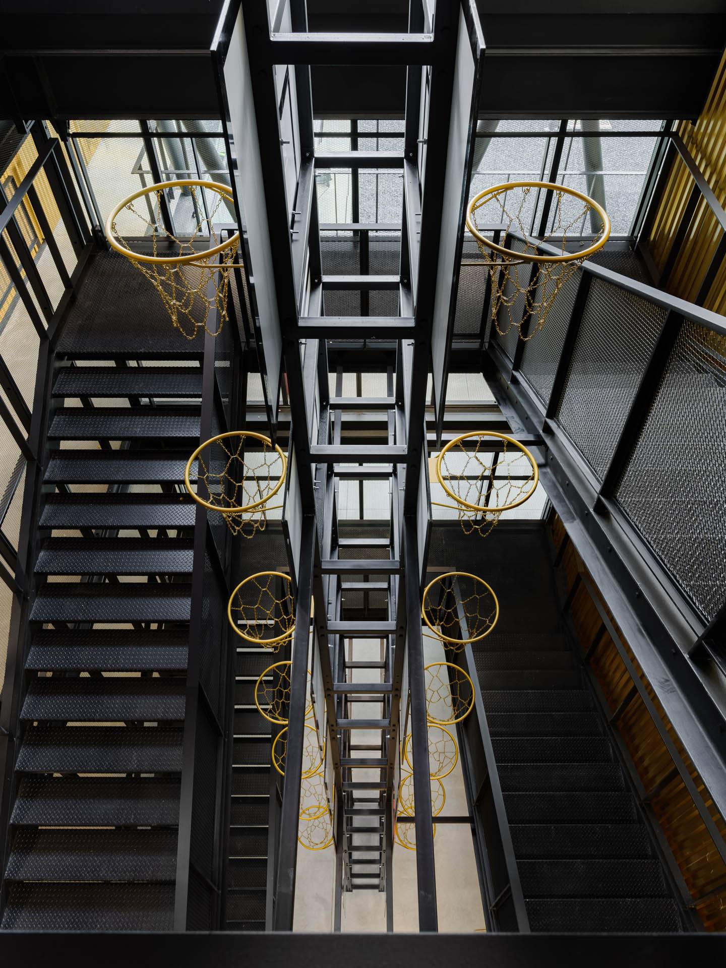 Edificio commerciale a Milano | Leoni carpenteria